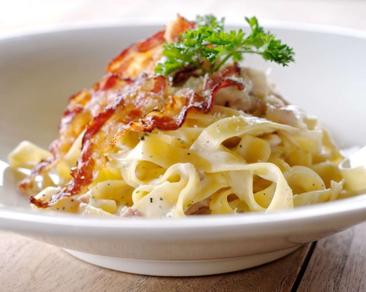 The 15 Best Restaurants in Kenya - Blog Booknbook